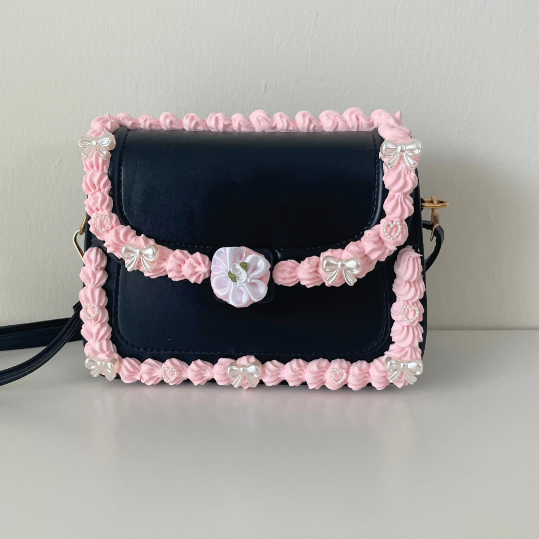 Cake Purses – Crafty Dessert